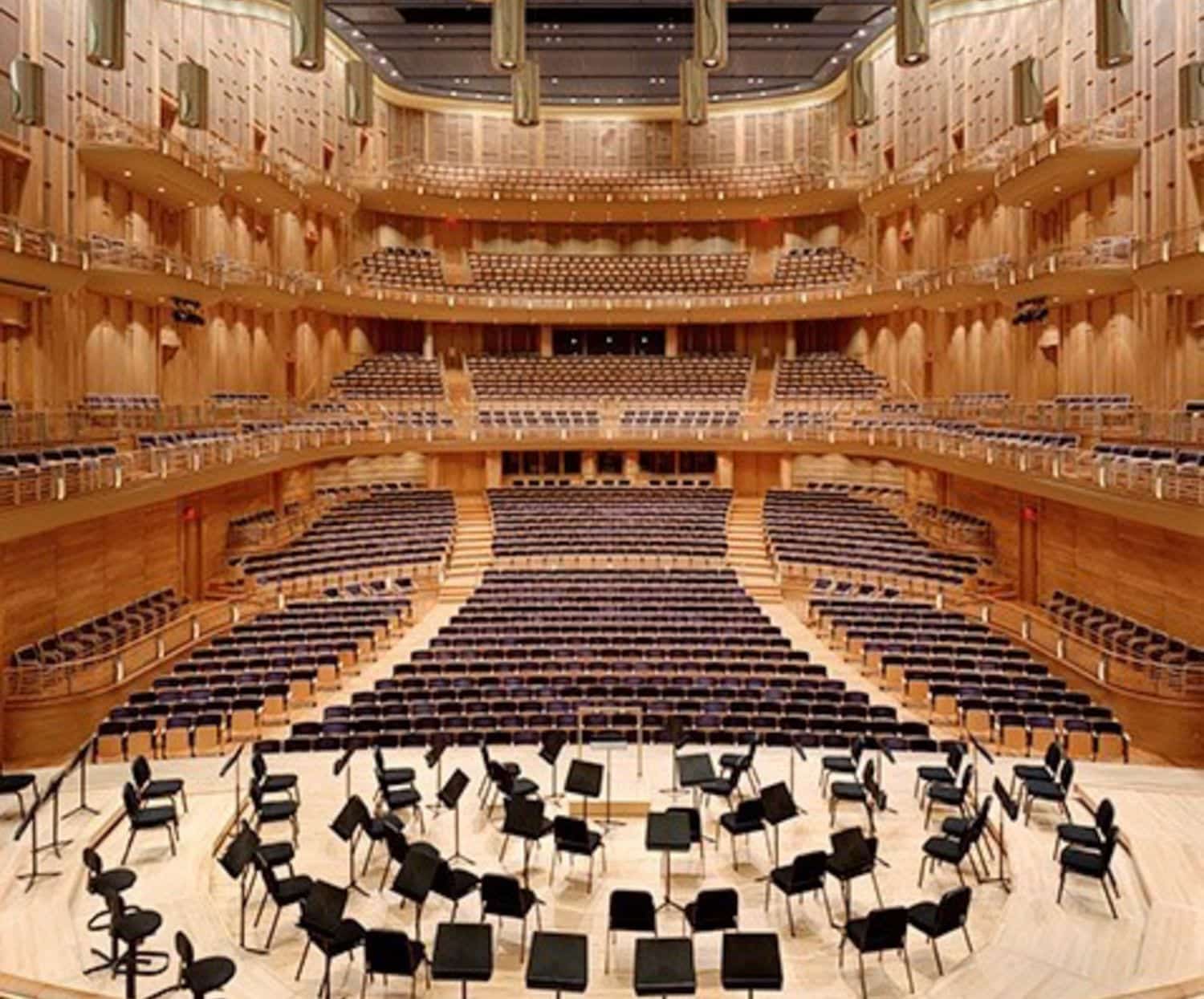 FRANKIE BEGINS HIS NATIONAL SYMPHONY TOUR - FrankieMoreno.com