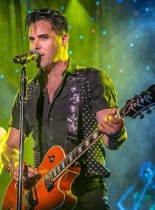 FrankieMoreno.com – The Official Website of Frankie Moreno